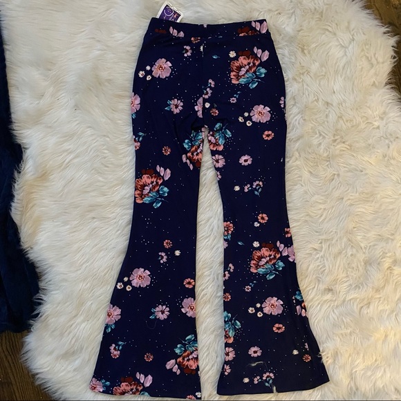 shosho | Pants & Jumpsuits | Nwt Flare Leggings Yoga Pants Dark Blue ...